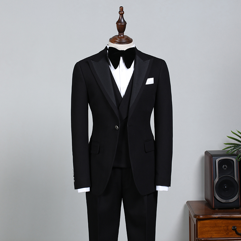 Franklin Formal 3 Pieces Peaked Lapel Slim Fit Tailored Business Suit ...