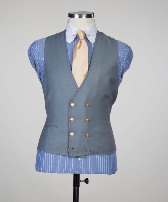 Gregory Modern Grey 3-pieces Peaked Lapel Men Suits For Business ...