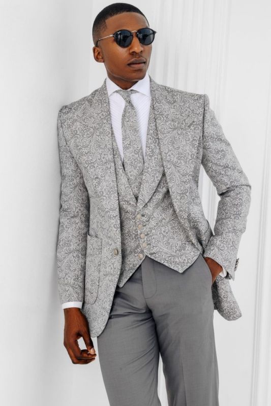 Abraham Gray Jacquard Peaked Lapel Three Pieces Prom Suits | Allaboutsuit